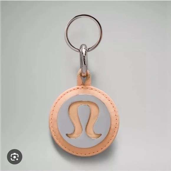 lululemon athletica | Accessories | Rare Nwt Lululemon Logo Keychain ...